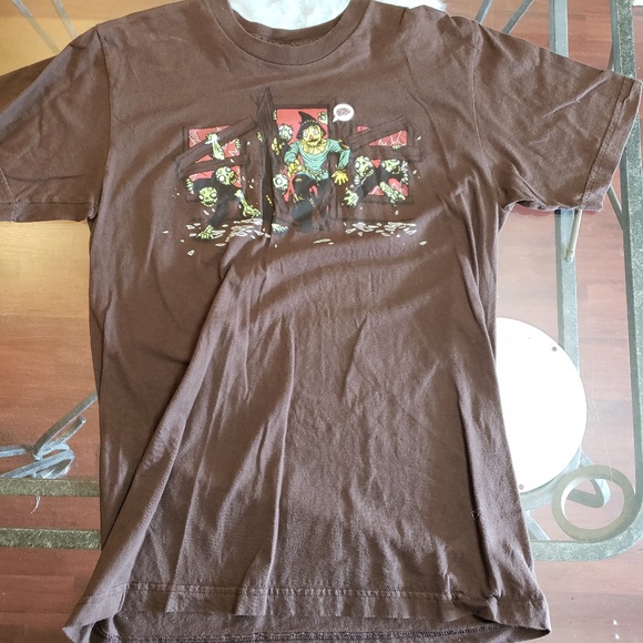 Shirts | Wizard Of Oz Scarecrow Zombie Tee | Poshmark